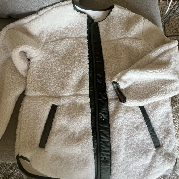 Abercrombie & Fitch | Jackets & Coats | Abercrombie Fitch Sherpa Jacket | Poshmark